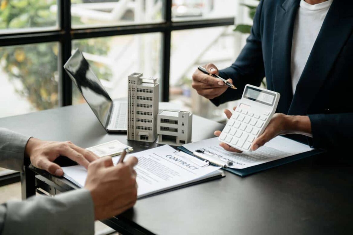 Commercial Real Estate Trends 2024 - Tolj Commercial